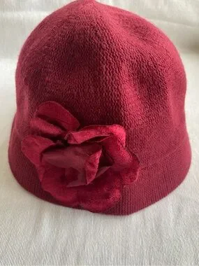 August Hats | Accessories | Downton Abbey Womens Cloche Hat In Wine Red ...